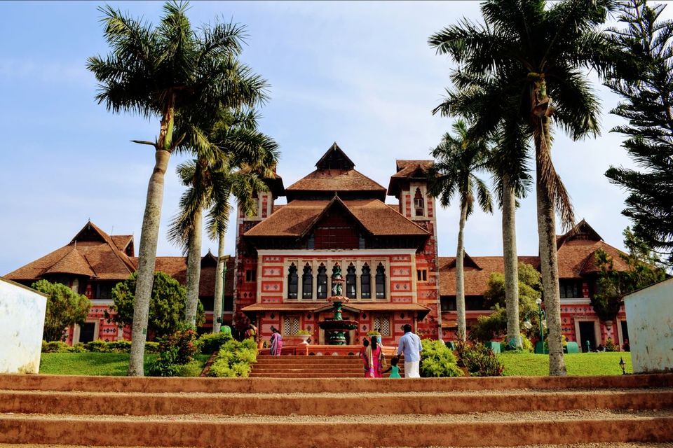 Kovalam Beach – A Complete Travel Guide For Your Dazzling Holiday in ...