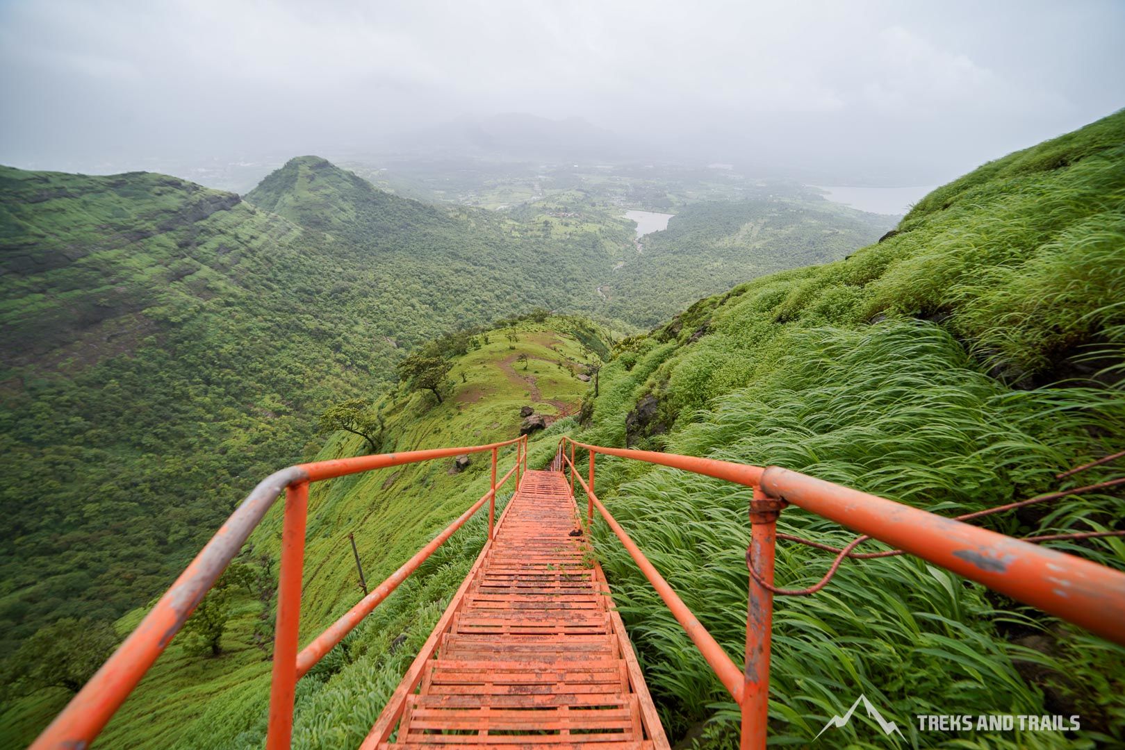 Sondai Fort Trek For 1 Day/ @ ₹ 750