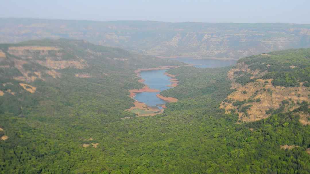 Satara Travel Guide 2021: Best of Satara Tourism | Tripoto