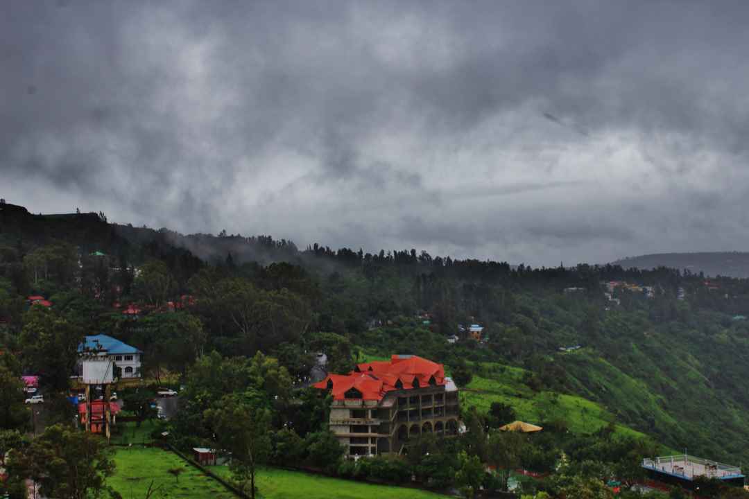 20 Popular Places To Visit In Panchgani For A Perfect Vacation